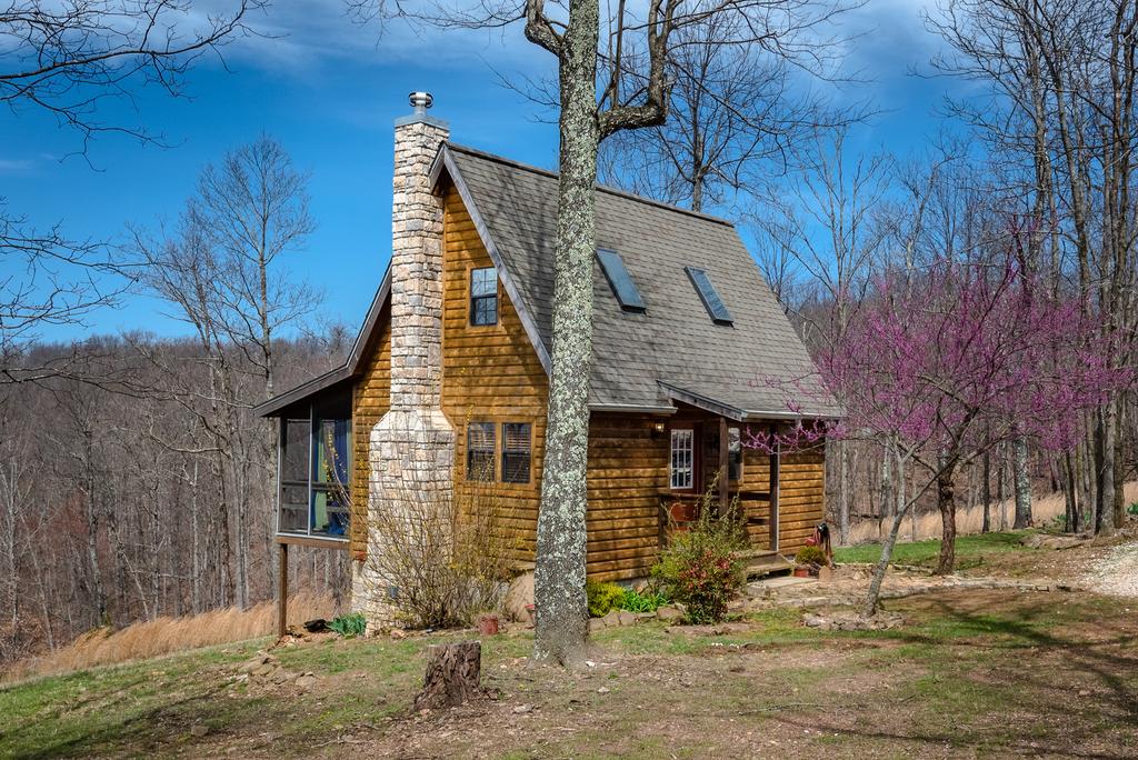 35 Cabin Rentals in the US For the Ultimate Relaxing Vacation