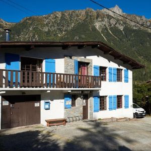 Best Accommodations in Chamonix: For Hikers and Skiers